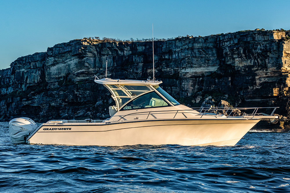 Grady-White | Dual & Center Console Saltwater Fishing Boats